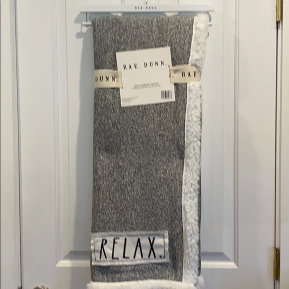 Rae Dunn | Accents | Rae Dunn Throw Knit Sherpa Relax 5x60 Nwt | Poshmark